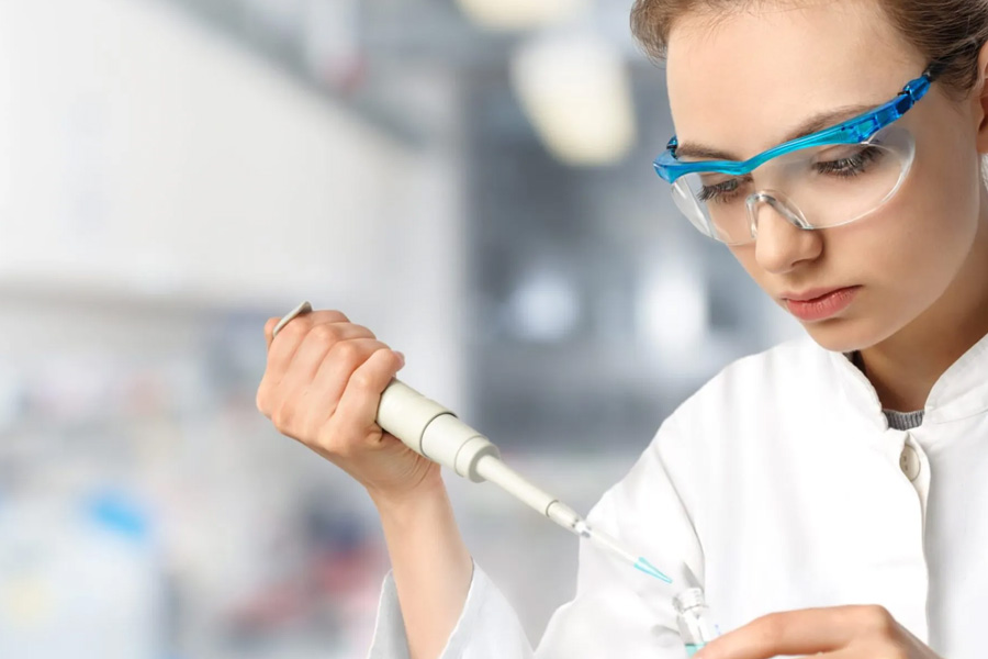 How Does Avuncular DNA Testing Help Tracing Family Heritage?